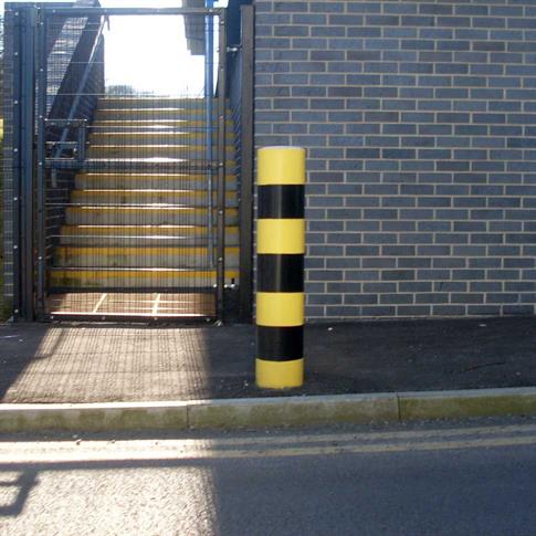 90mm steel service yard bollard - (BO2.HD2) | Barricade Ltd