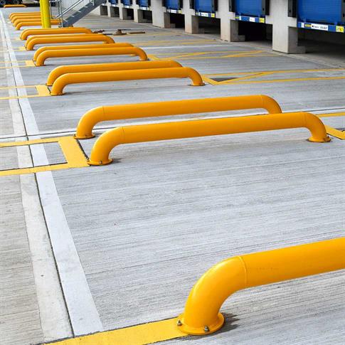 Hgv wheel guide - straight - (BA1.WG2) | Barricade Ltd