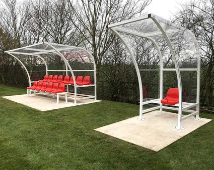 Pro football team shelter - (SH1.DS4) | Barricade Ltd